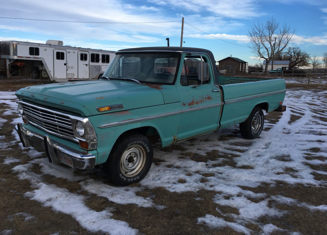 Ford F-Series F-100 V 4.9 300 Six (165 Hp) Automatic